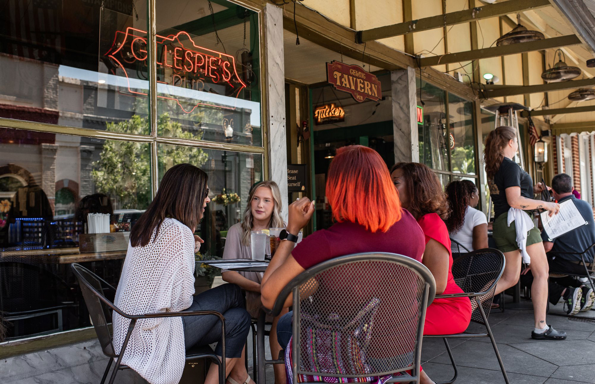 The 2024 Visitor Guide to Conyers, Georgia: Eat, Stay & Play