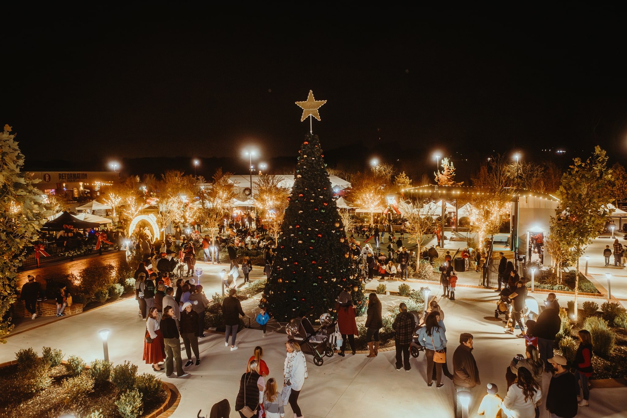 Enjoy Holiday Magic at Ice-Skating Rinks in Georgia | Explore Georgia