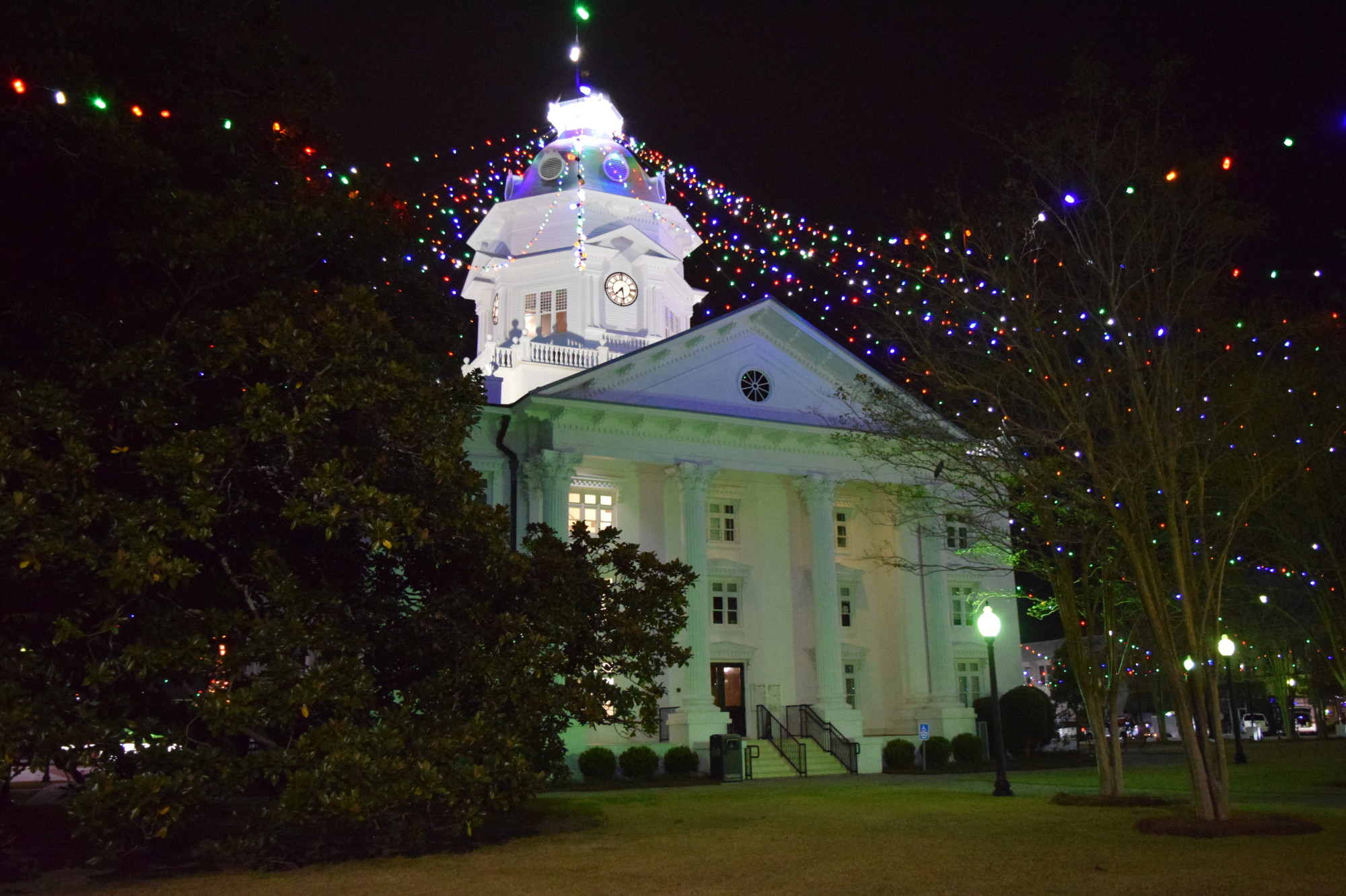 Lights! Lights! Thanksgiving Night! | Official Georgia Tourism & Travel ...