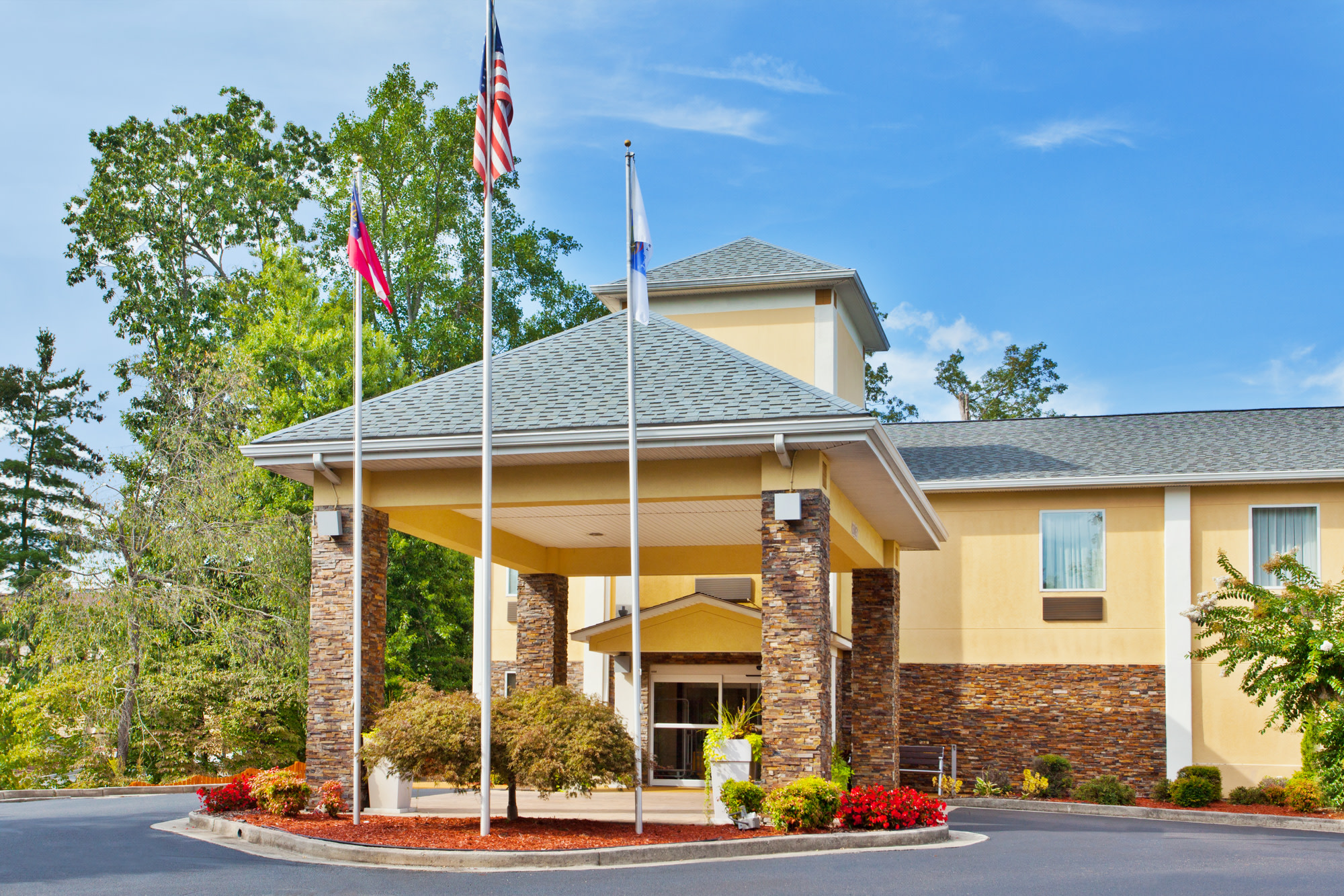 Comfort Inn - Blairsville | Explore Georgia
