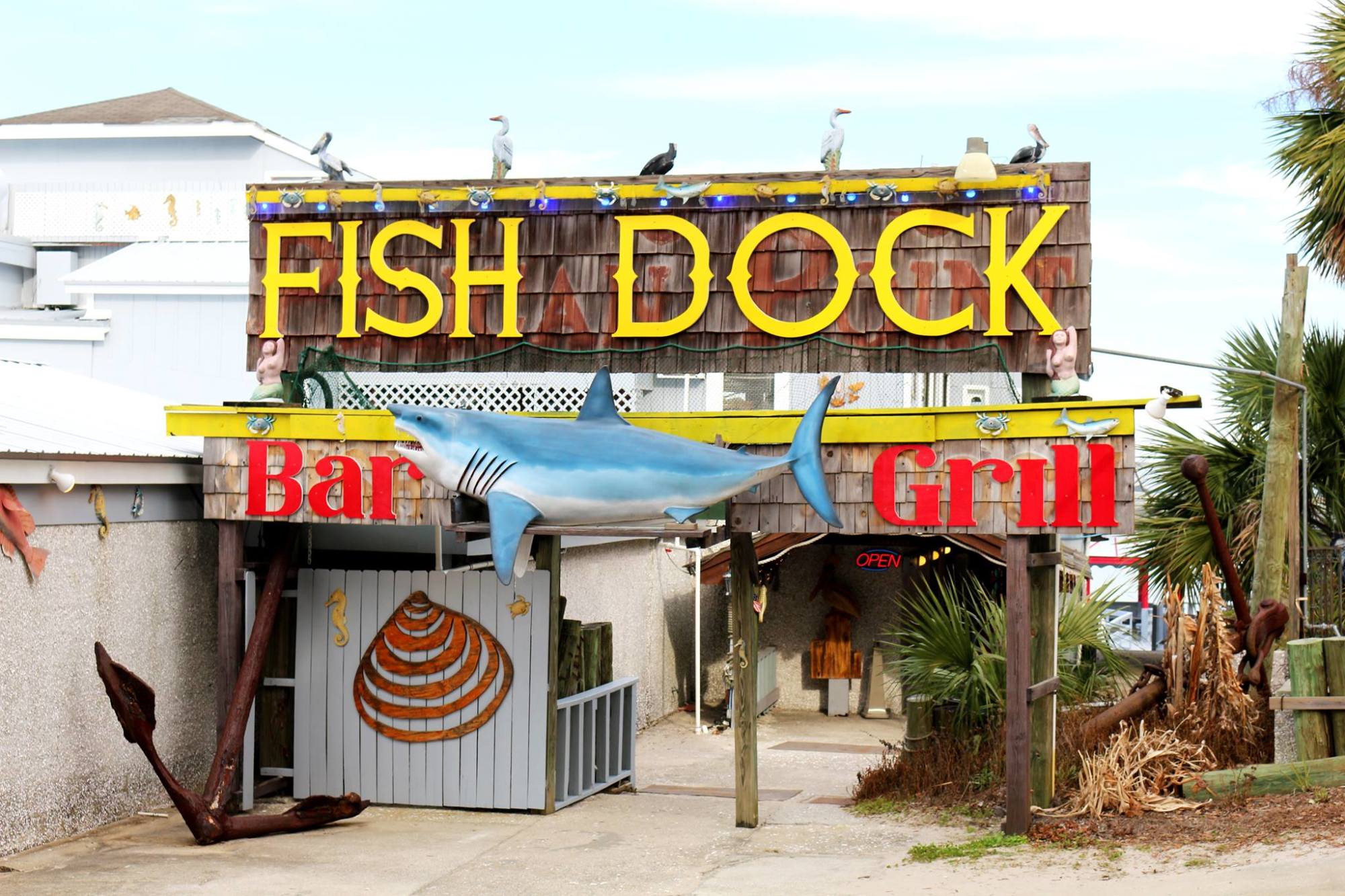 Fish Dock Bar & Grill | Explore Georgia