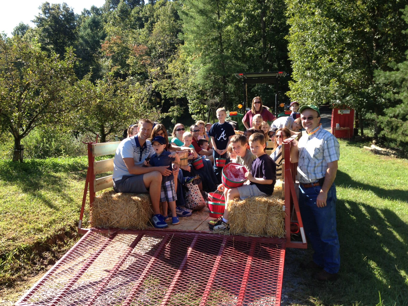 Red Apple Barn | Explore Georgia