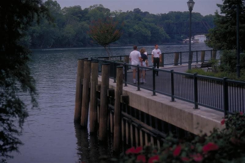 Augusta Riverwalk | Official Georgia Tourism & Travel Website | Explore ...