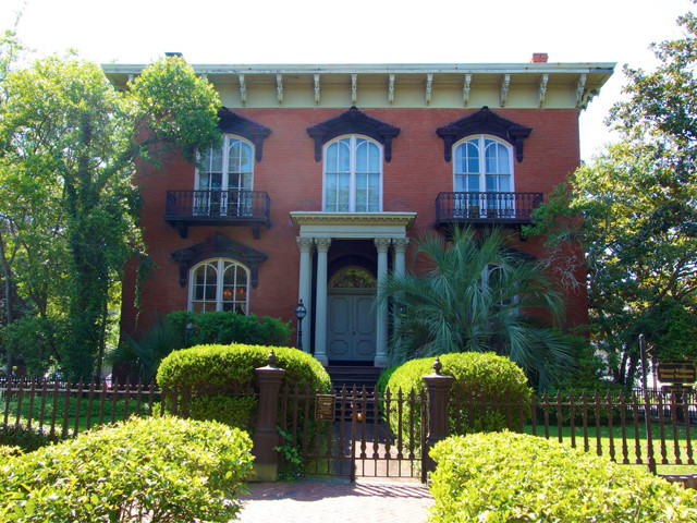 The Mercer Williams House Museum | Explore Georgia