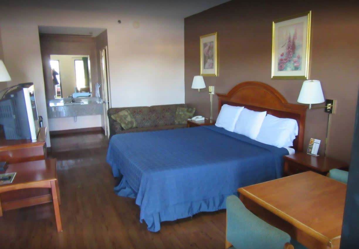 Royal Inn Jonesboro | Explore Georgia