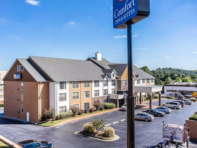 Comfort Inn & Suites Ballpark Area | Explore Georgia