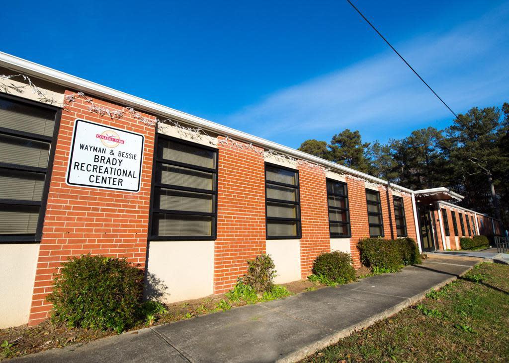 Wayman & Bessie Brady Recreation Center | Explore Georgia