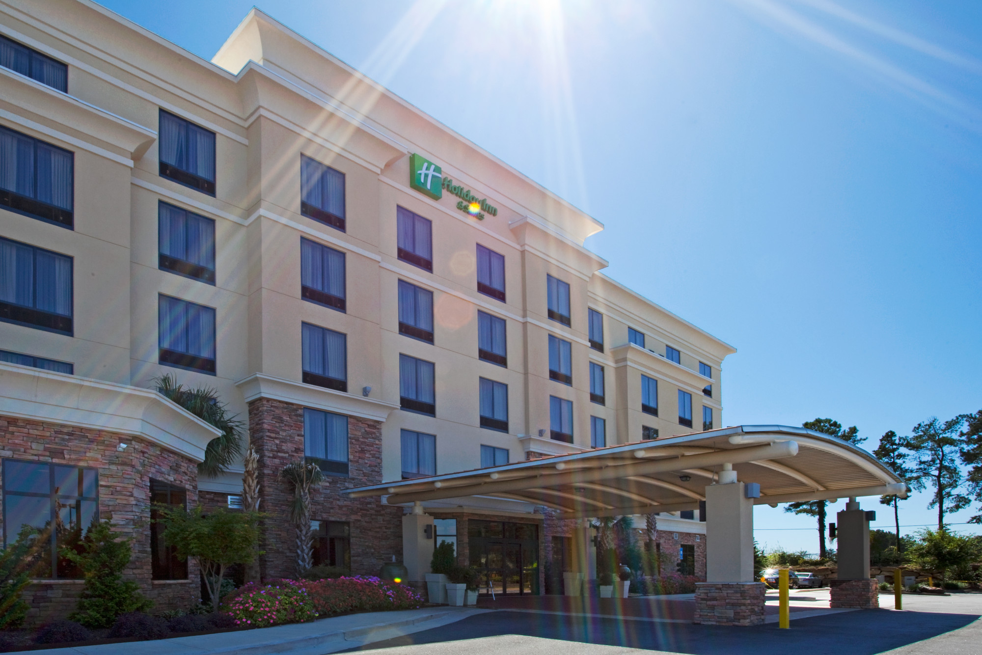 Holiday Inn & Suites Stockbridge | Explore Georgia