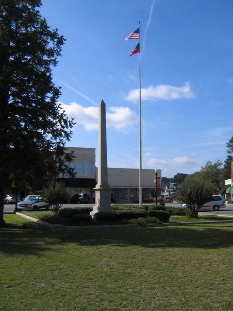 Confederate Flagpole | Explore Georgia