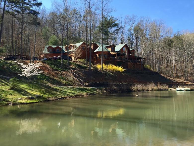 Bear Ridge Lodge | Official Georgia Tourism & Travel Website ...