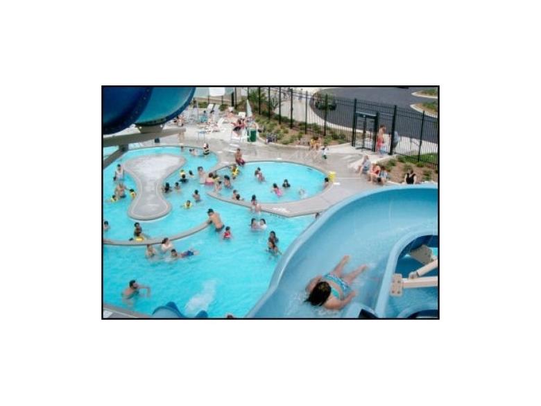 Splash Zone at Frances Meadows Aquatic Center | Explore Georgia