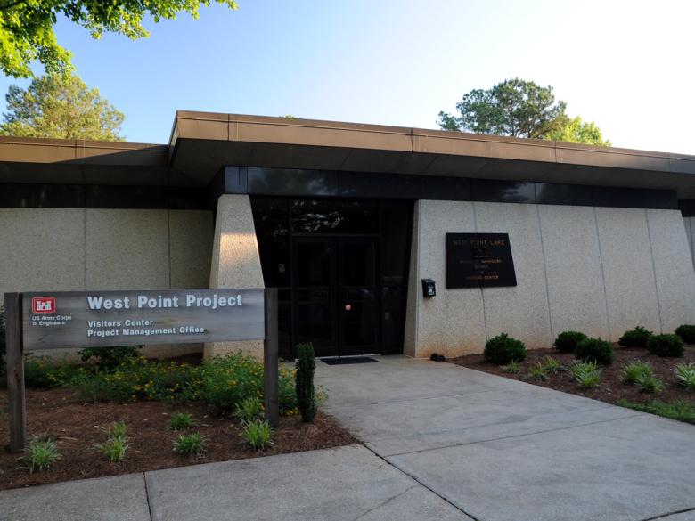 West Point Lake Visitor Center | Explore Georgia