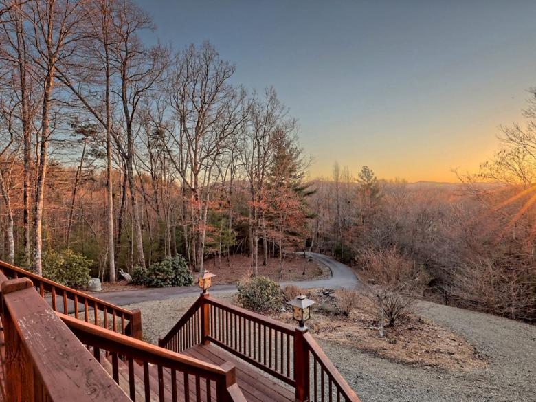 Sunset in the Woods Cabin | Official Georgia Tourism & Travel Website ...