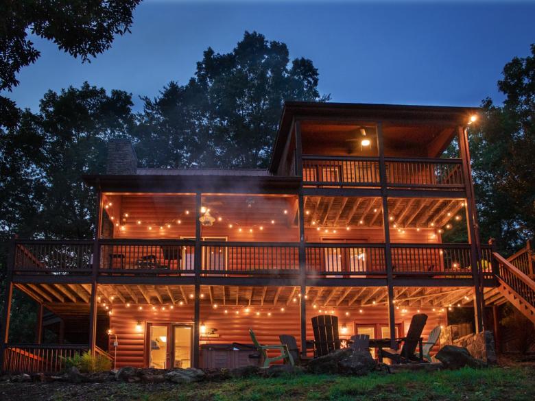 Bear-Foot Hideaway | Official Georgia Tourism & Travel Website ...