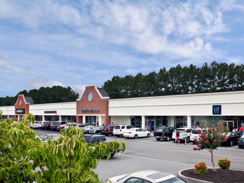 Calhoun Outlet Marketplace | Explore Georgia