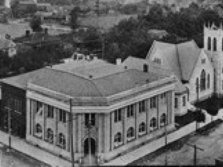 Newnan Carnegie Library | Official Georgia Tourism & Travel Website ...